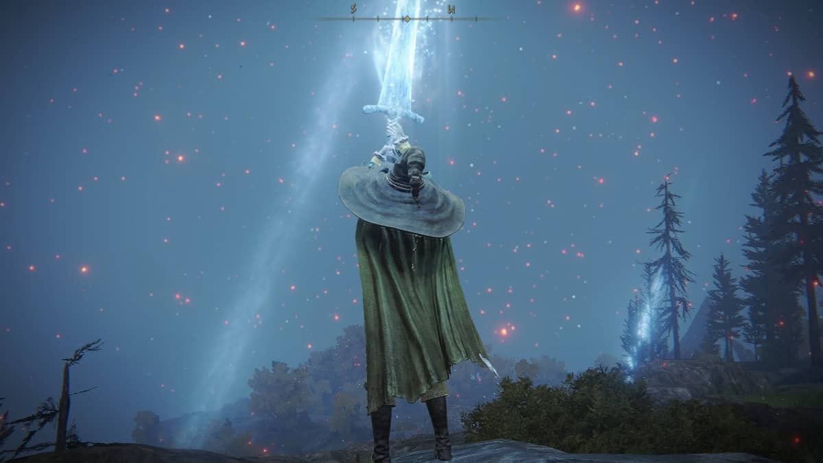 Elden Ring: The Best Dark Moon Greatsword Build to Impress Ranni | The ...