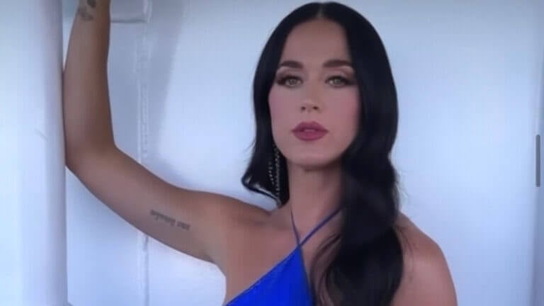Katy Perry Addresses Viral Strange Eye Glitch At Las Vegas