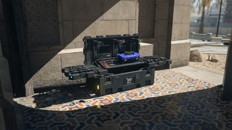 How to Get (& Use) A Secure Backpack in DMZ | The Nerd Stash