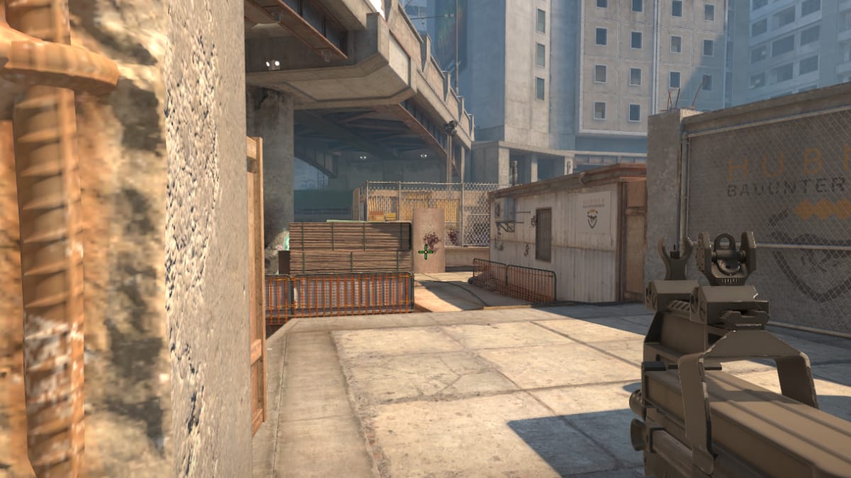 Can You Play With Left Hand in CS2? Answered | The Nerd Stash