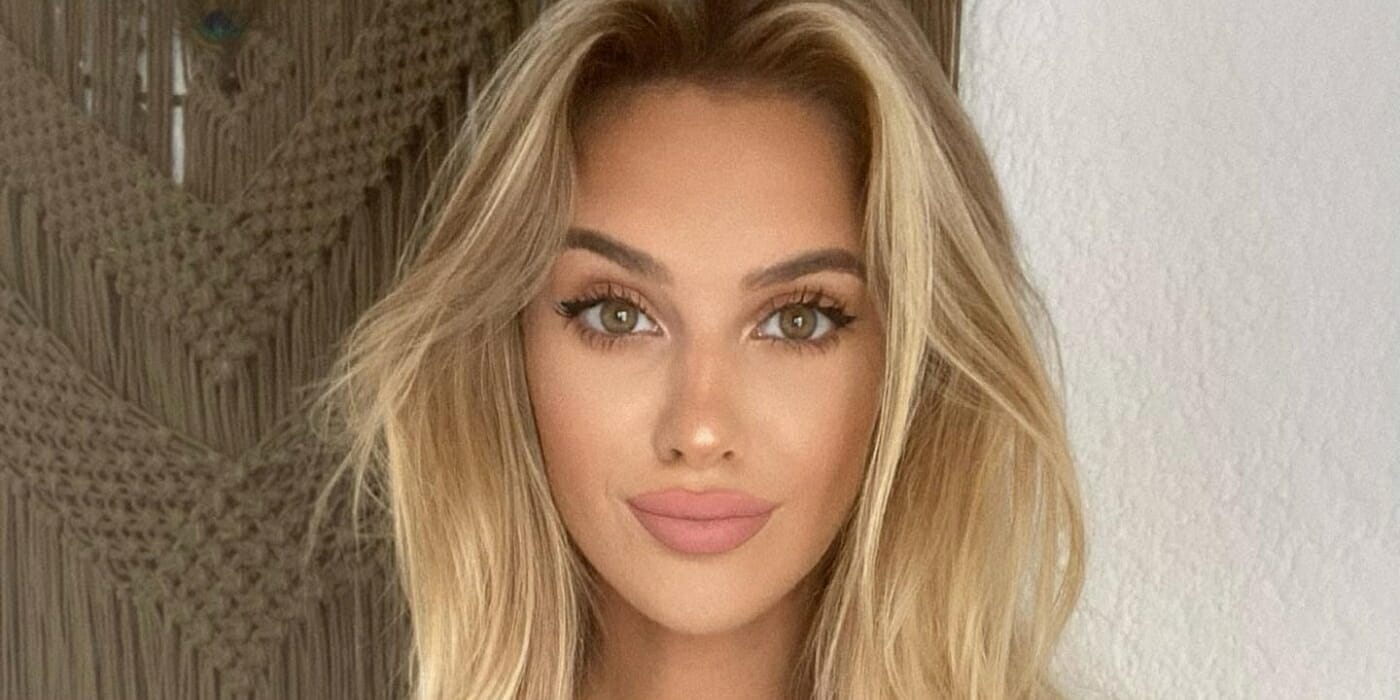 Veronika Rajek Hits The Treadmill In Skimpy Undies & Heels