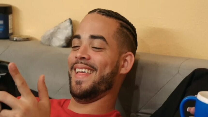 90 Day Fiancé Fans Call Rob Warne “Creepy” | The Nerd Stash