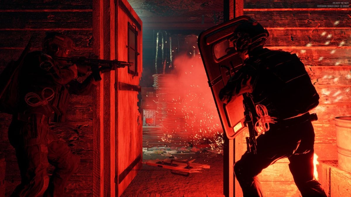 Ready Or Not: Beginners Guide (Tips & Tricks) | The Nerd Stash