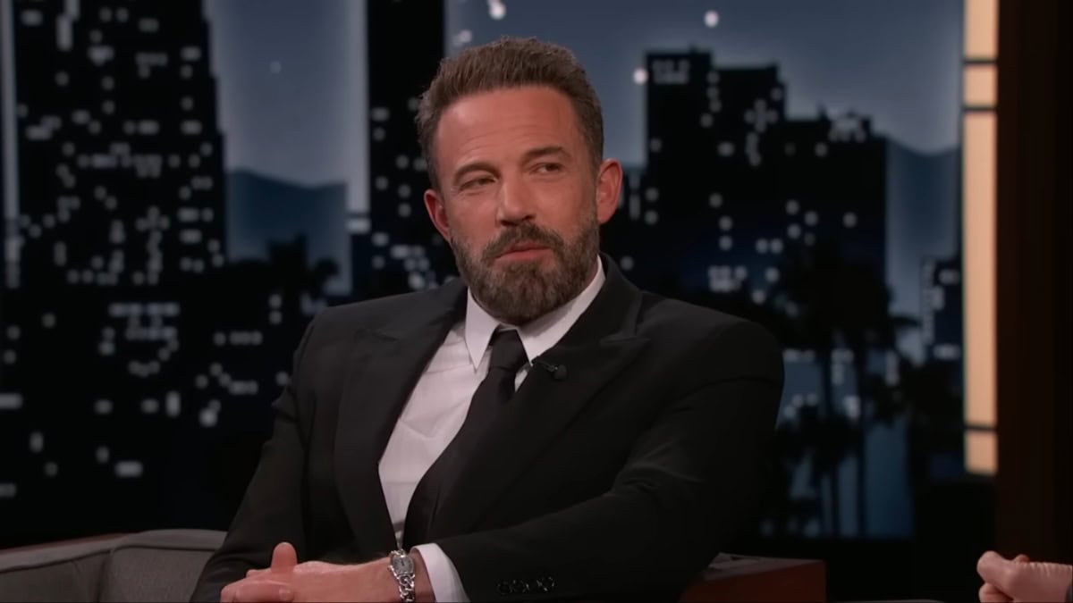 Ben Affleck Nearly Unrecognizable as He Sparks ‘Mid-Life Crisis’ Fears with Edgy New Makeover ...