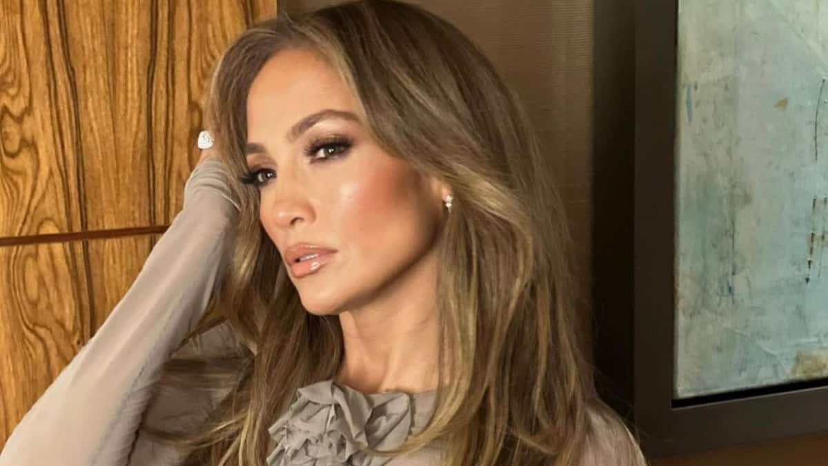 Jennifer Lopez Goes Over the Top to Celebrate Birthday without Ben ...