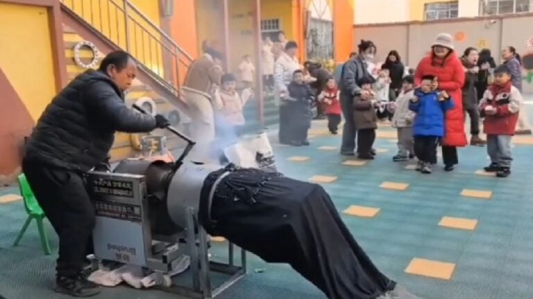 Popcorn Machine Explodes, Prompting Corn-y Jokes: ‘I’m Sure He Was Corn ...